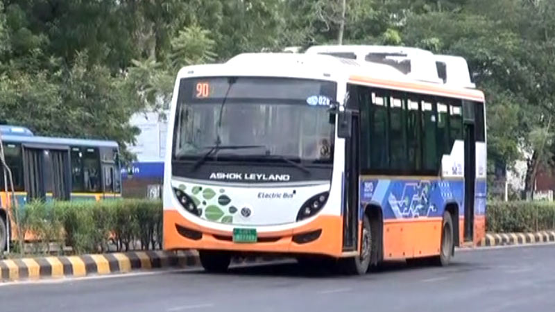 કોરોના મહામારીનું ગ્રહણઃ BRTSની સબસિડીવાળી 300 ઇ-બસ પર અનિશ્ચિતતાનાં વાદળ | BRTS subsidy E bus ...
