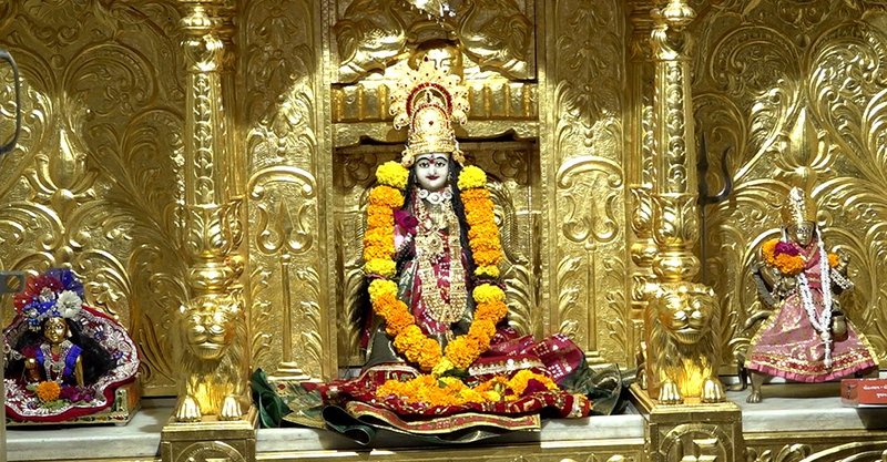 ઘાટલોડિયામાં બ્રહ્માણી માતાજીનું 750 વર્ષ પૌરાણિક મંદિર, ભક્તોની પૂરી ...