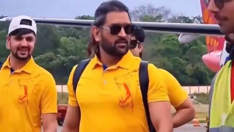 MSDhoni, newlook, Dhoni, differentlook, Dharamshala