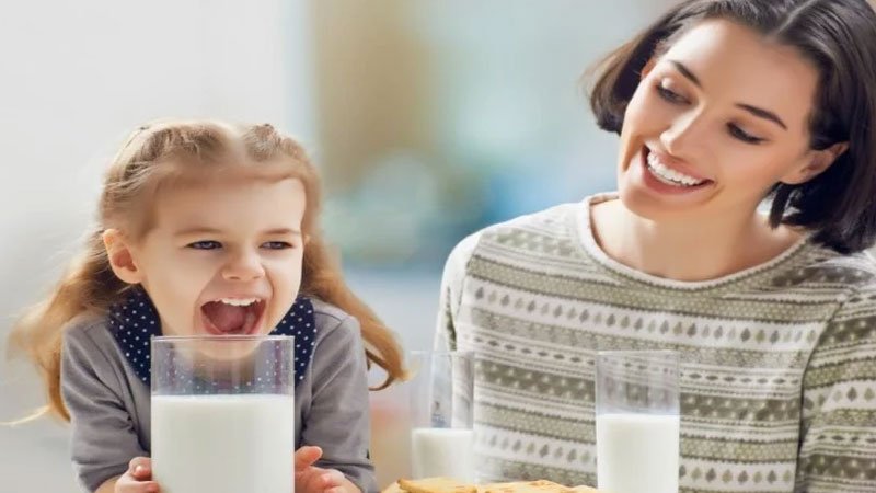 કાચુ દુધ પીતા હોવ તો આજથી જ ચેતી જાવ | raw milk dangers and serious ...