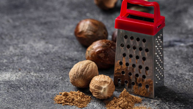 જાયફળના આ 7 ફાયદા અને ઉપયોગ નહીં જાણતા હોવ, તમારી 7 તકલીફોને કરી દેશે ...