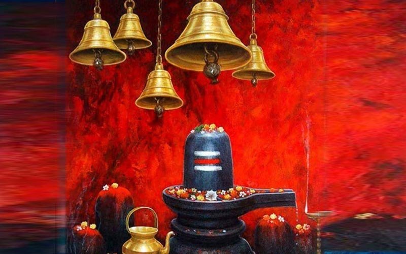 For the first time, who founded the Shivling and how did it happen